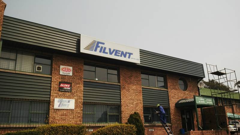 Spray 'n Paint - Roofing Contractors - Homeimprovement4U