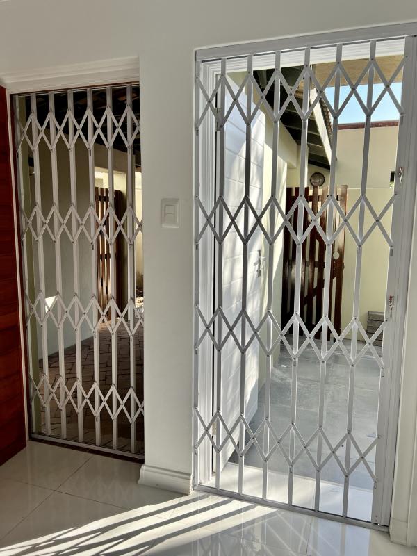 Lion Pride Security Richards Bay - Expandable Security Gates ...